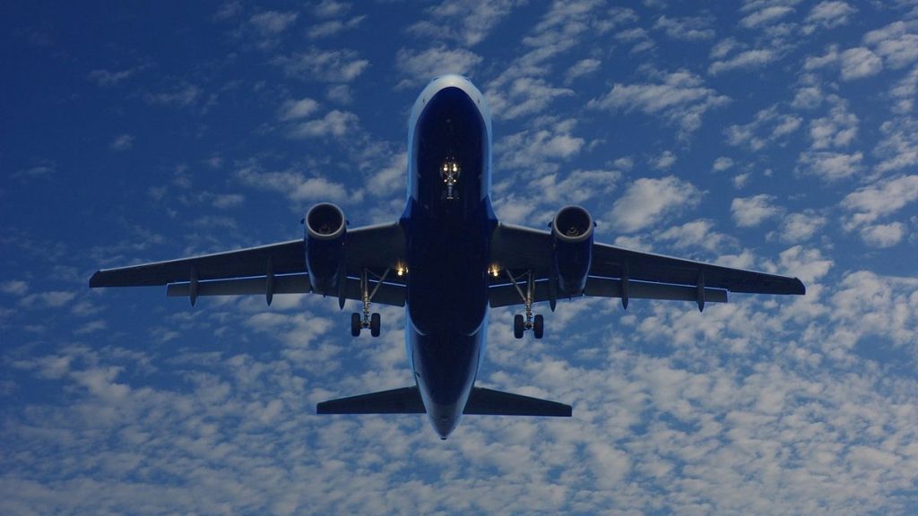 Aviões dos EUA parados por horas, 4 atrasos devido a falha de TI: "Como ...