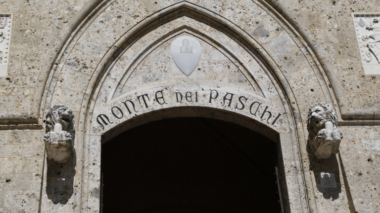 Borsa oggi 8 giugno: Milano sale con la spinta delle banche. Volano Mps ...