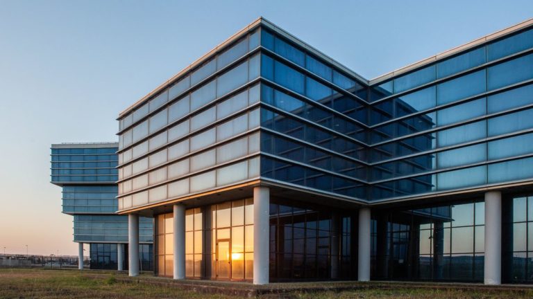 Enel: al via a Catania il cantiere della Gigafactory 3Sun. Starace ...